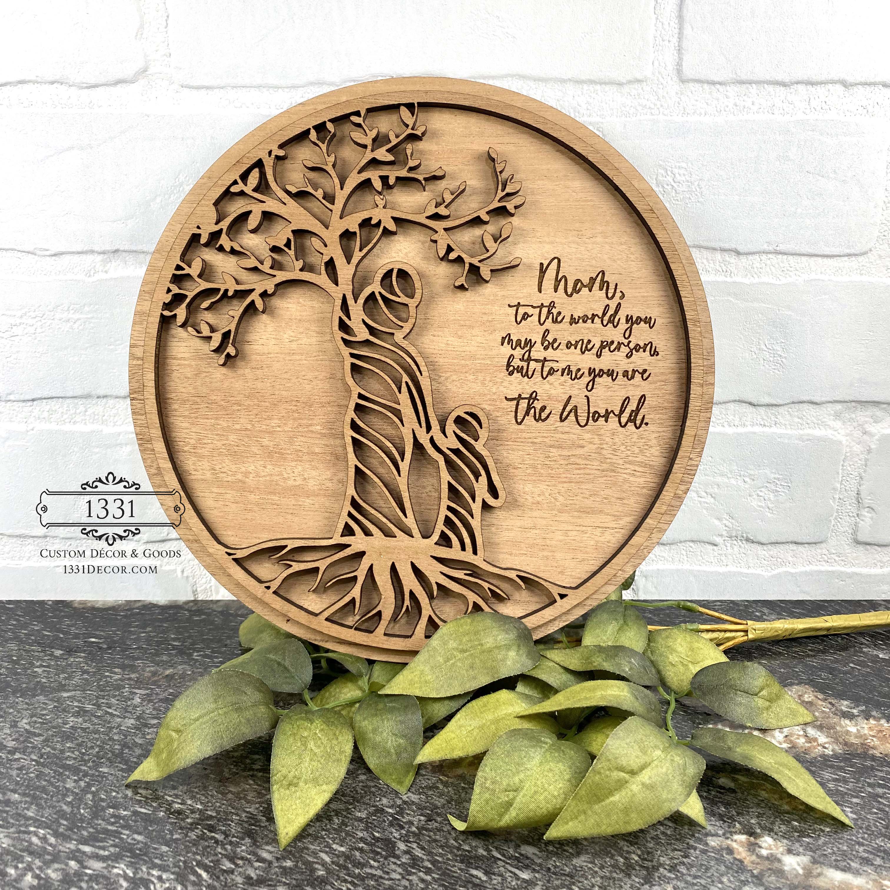 Mom Tree – 1331 Custom Decor & Goods